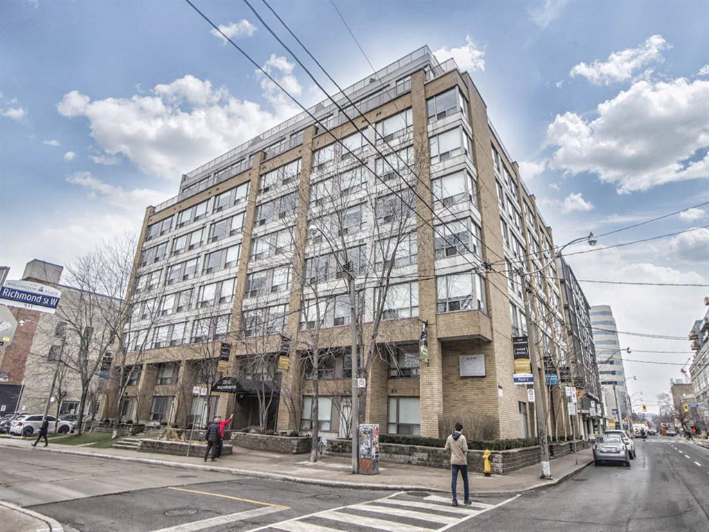 Photos and Video of 525 Richmond Street in Toronto, ON