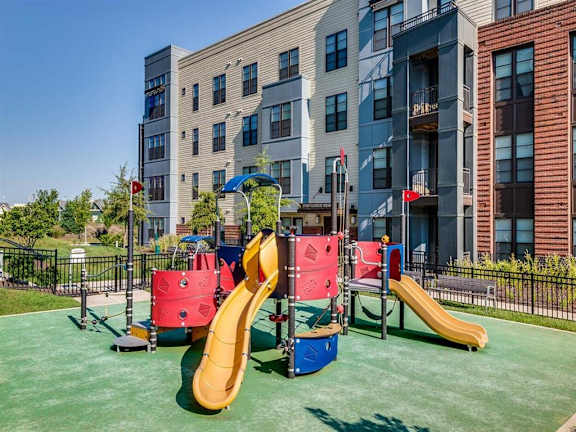 Lerner Windmill Parc | Apartment and Community Amenities