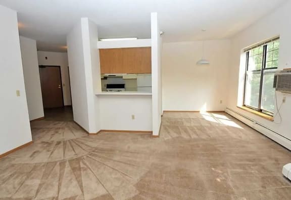 Photos and Video of Karinsplass Apartments in Minneapolis, MN