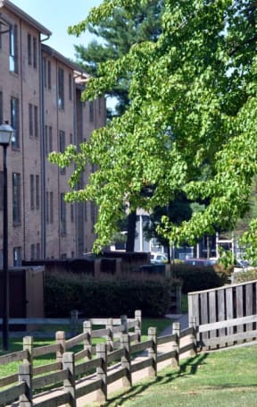 Coverstone Apartments IV | Apartments in Manassas, VA