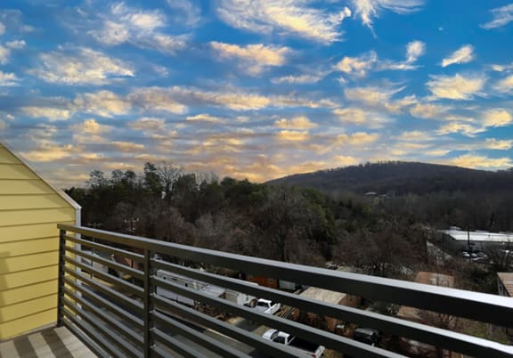 Carlton Views | Apartments in Charlottesville, VA