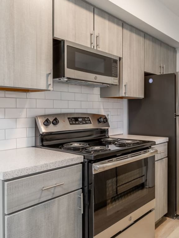 LR Management Services Corporation | Apartments in Troy, MI | RENTCafe