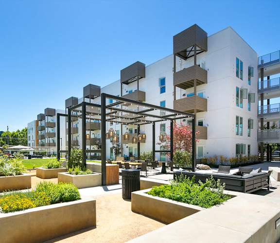 Foundry Commons | Apartments in San Jose, CA