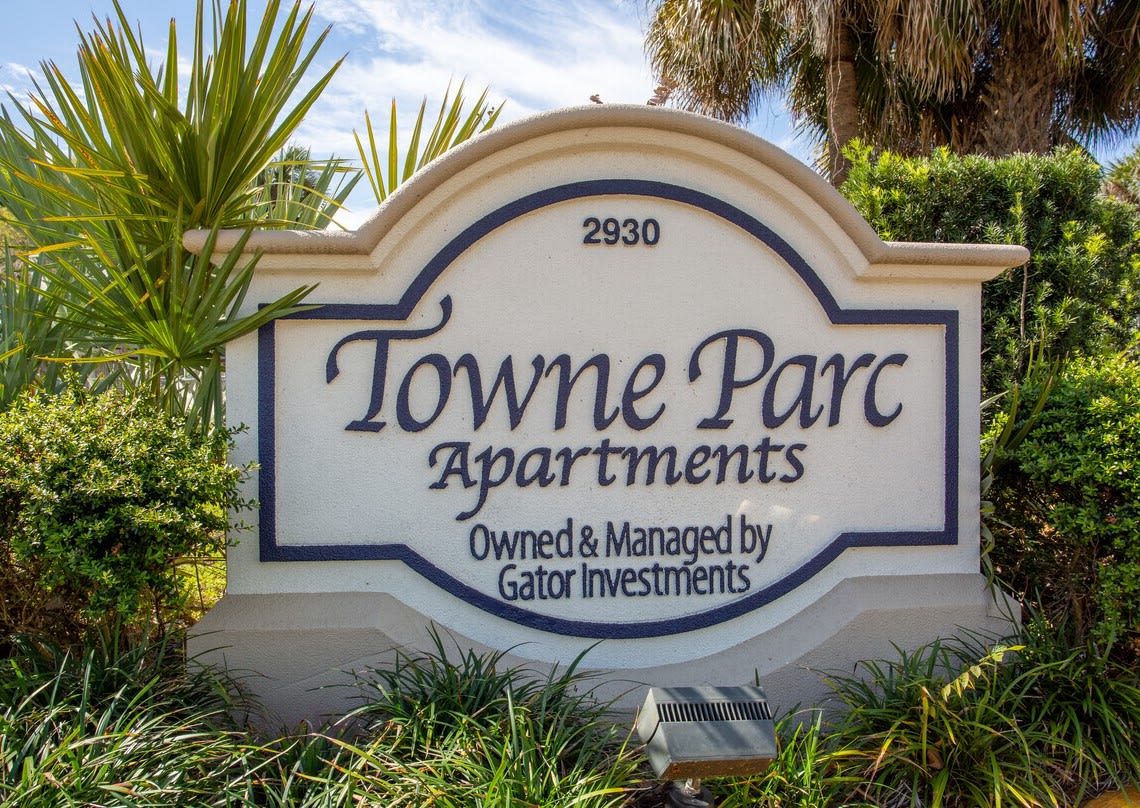 Photos and Video of Towne Parc Apartments in GAINESVILLE, FL