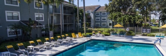 Apartments in North Lauderdale | Hampton Lakes