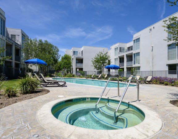 Parc Ridge Apartments | Apartments in Northridge, CA