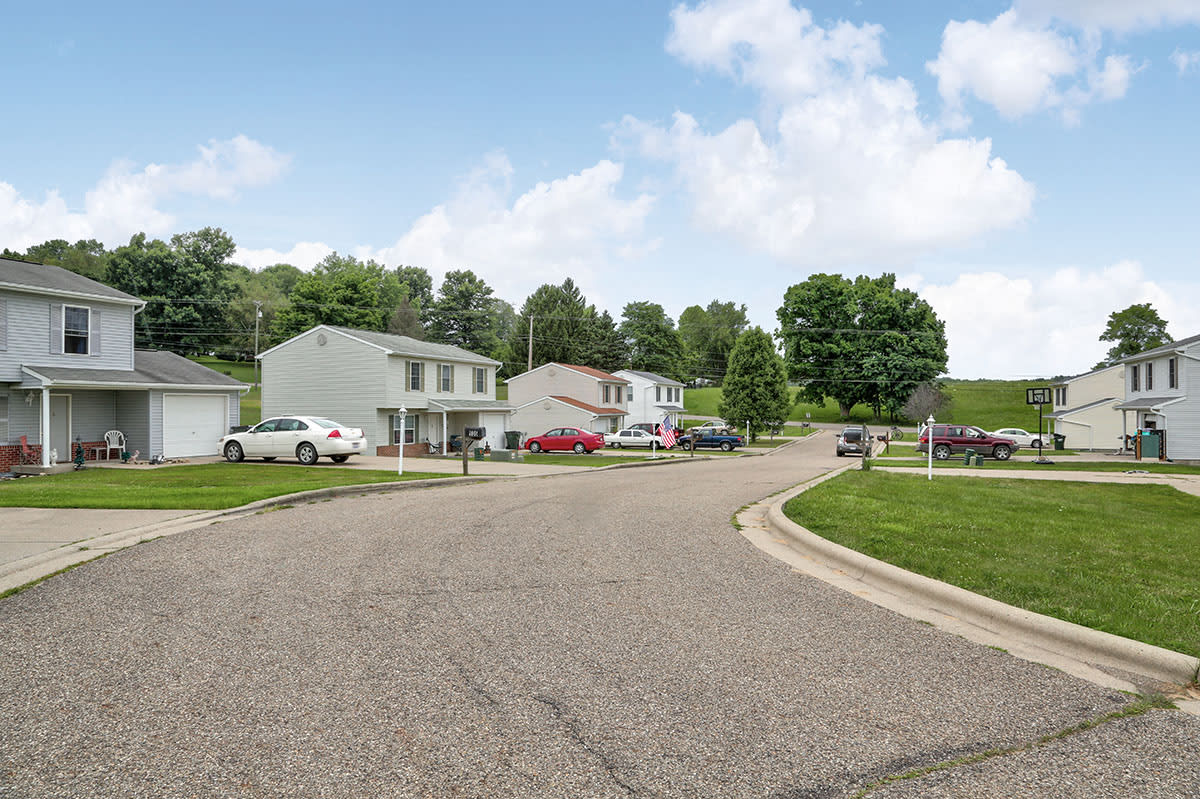 Photos and Video of Stoney Ridge in Cadiz, OH