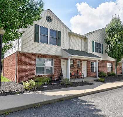 Edward's Crossing II | Apartments in Beaver, WV