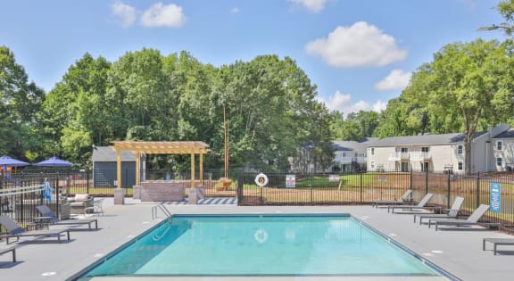 Cozy apartments | Charlotte, NC | Nova Ridge Apartments