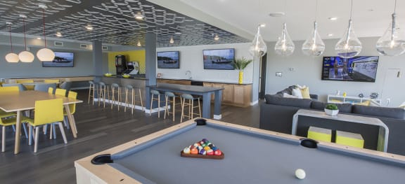 Golden Valley Apartments | Hello Apartments