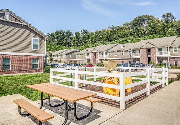 Autumn Run | Apartments in Millersburg, OH