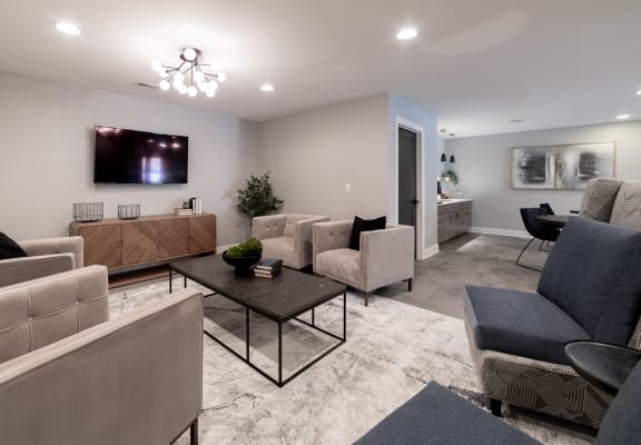 Apartments in Carmel Indiana | Governor Square