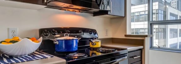 Aspira | Apartments in Seattle, WA