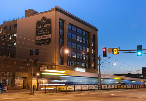 Studio, 1 & 2 Bedroom Apartment Living in St. Paul, MN | C&E Living