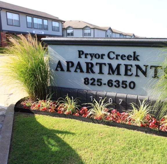 Apartments in Pryor, OK | Pryor Creek Apartments