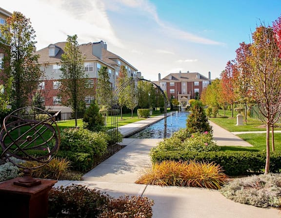 Apartments in Troy, MI | Regents Club of Troy