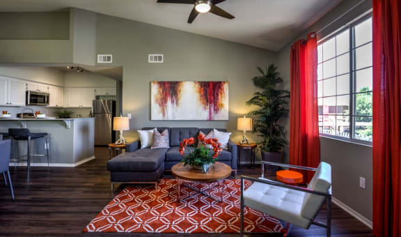 Silverado Ranch Apartments | Milan Apartment Townhomes