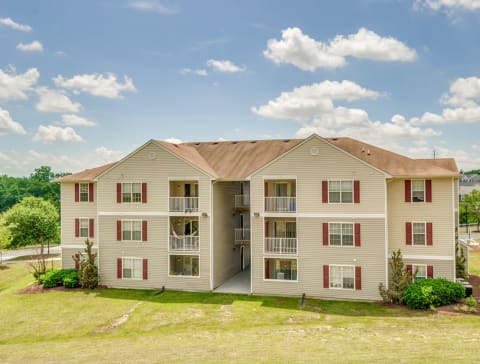 Chestnut Ridge Apartments | Apartments in Harrisonburg, VA