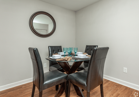Photo Gallery | Four Winds Apartment Homes