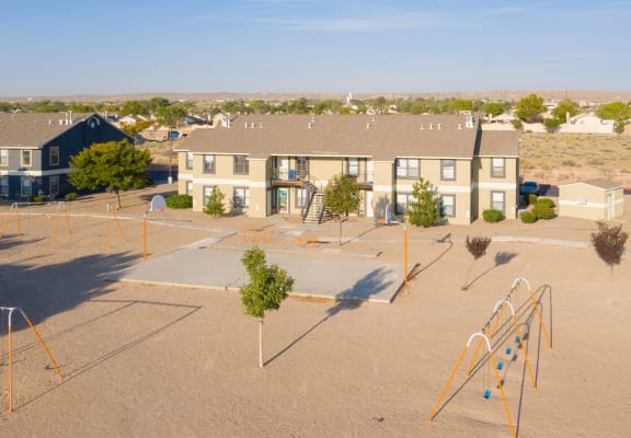 Crescent Ridge Apartments | Apartments in Albuquerque, NM