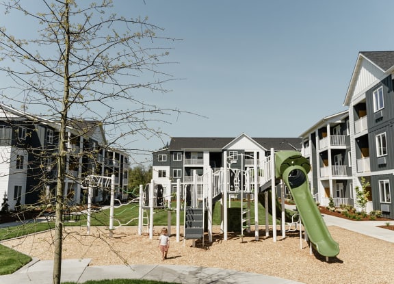 East Fork Commons | Apartment and Community Amenities