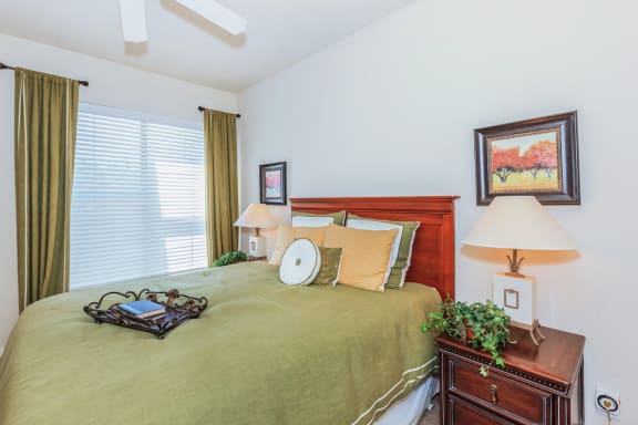 Crescent Apartment Homes | View Our Spaces