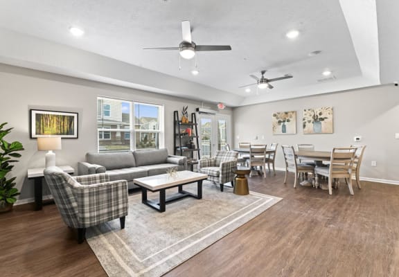 Pebble Village Townhomes | Apartments in Noblesville, IN