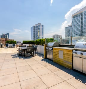 619 S. LaSalle St. | Apartments in Chicago, IL