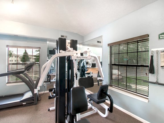 Westfield Club Apartments | Apartments in Lansing, MI