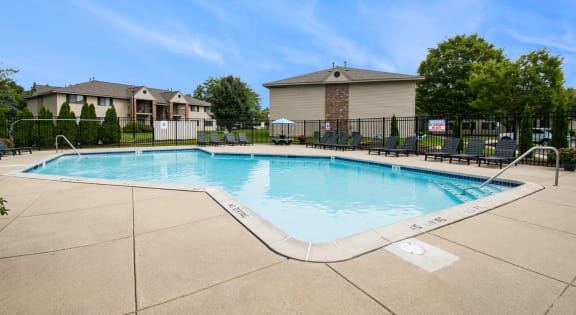 Westfield Club Apartments | Apartments in Lansing, MI