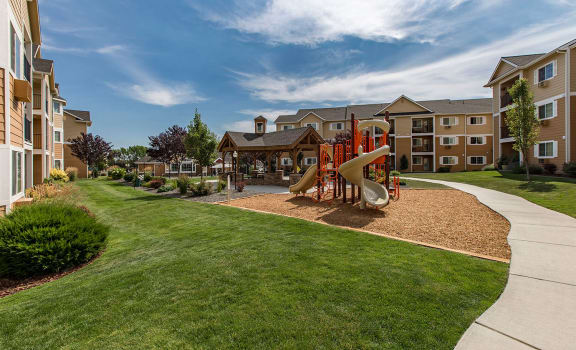 Quail Springs | Apartments in West Richland, WA