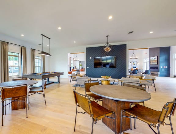 Upper West Side Atlanta Apartments | The Collective Upper Westside