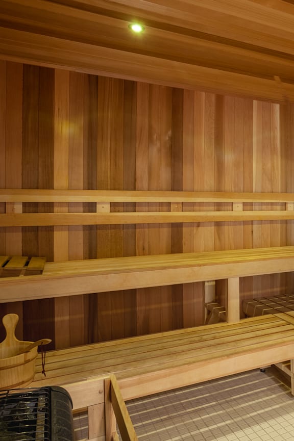 Alton Heights | Luxury Apartments in Midtown KC