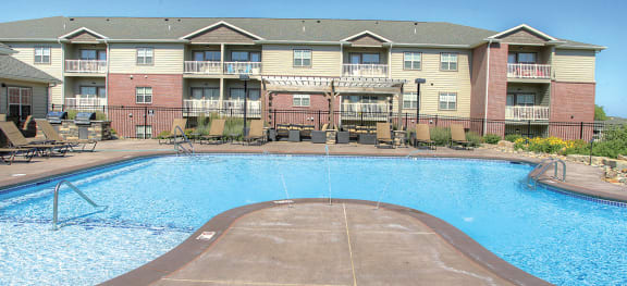 Summit Falls | Apartments in Lincoln, NE