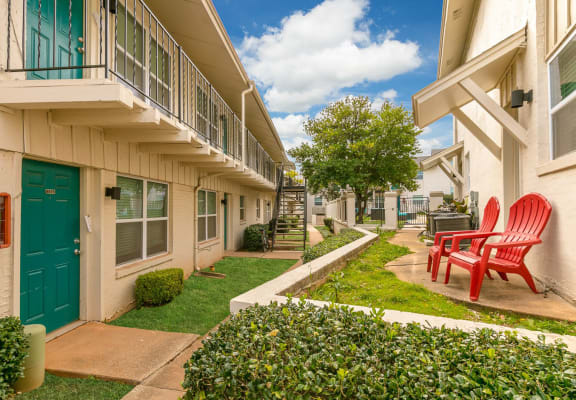 Bennett Pointe | Apartments in Edmond, OK