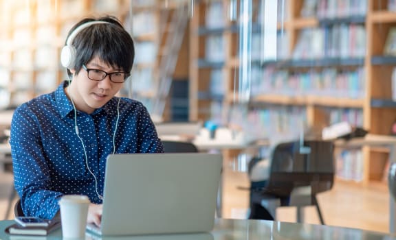 OAKSHADE COMMONS APARTMENTS | Apartments in Davis, CA