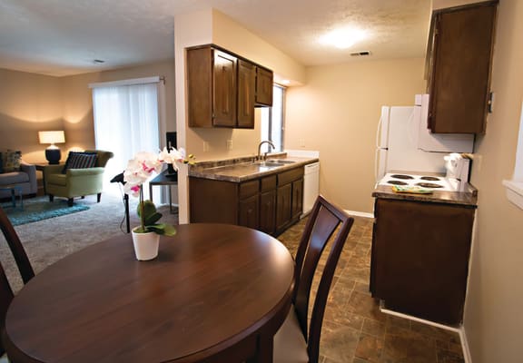 Britain Towne | Apartments in Bellevue, NE