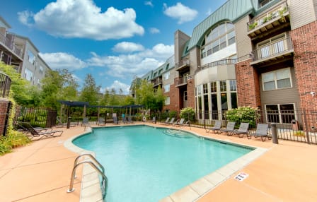 Luxury Apartments & Townhomes in St Paul | 808 Berry Place