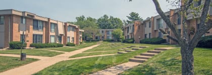 Hidden Tree | Townhomes and Apartments in East Lansing, MI