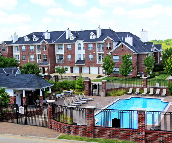 SaddleBrook Apartments | Apartments in Urbandale, IA