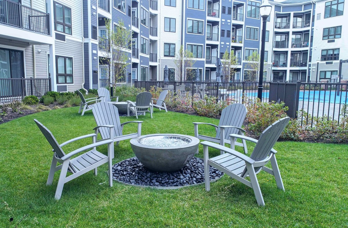 Bay 151 | Apartment and Community Amenities