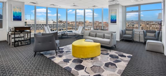 The Moderne | Apartments in Milwaukee, WI