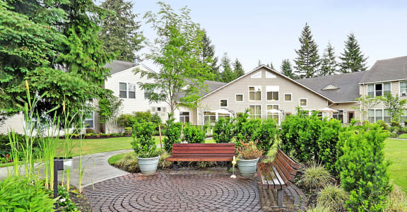 Windsor Square Retirement Community | Apartments in Marysville, WA