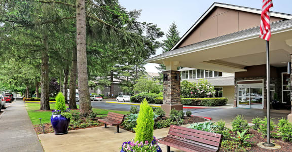 Windsor Square Retirement Community | Apartments in Marysville, WA