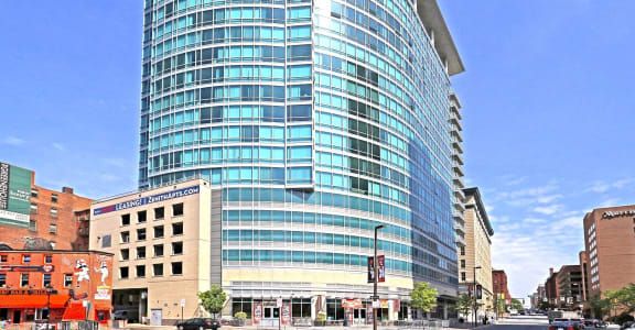 Luxury Apartments in Downtown Baltimore | The Zenith