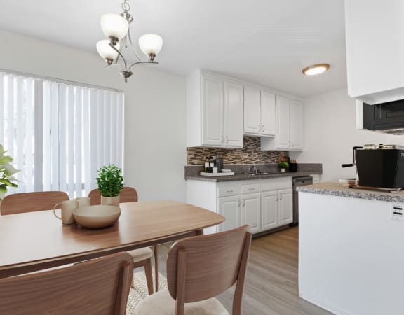 Monterra Ridge Apartments | Apartments in Canoga Park, CA