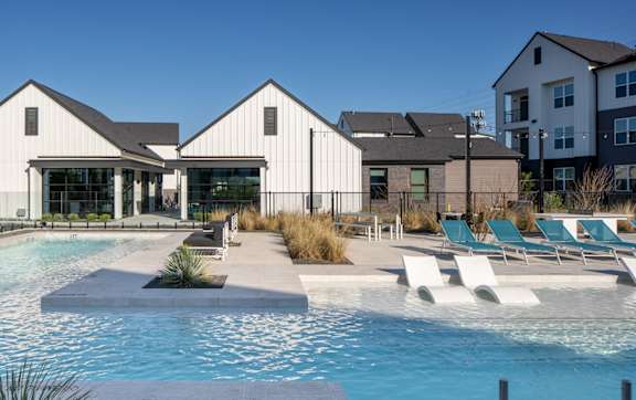 Luxury Apartments in Austin, TX | Lucent Apartments
