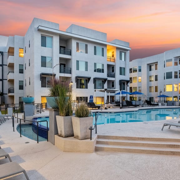 Skywater at Tempe Town Lake | Apartments for Rent Tempe, AZ