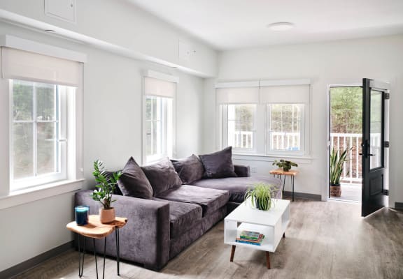 Brewster Woods | Apartments in Brewster, MA