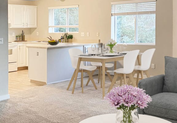 Apartments in Fife, WA | Sitka Heights